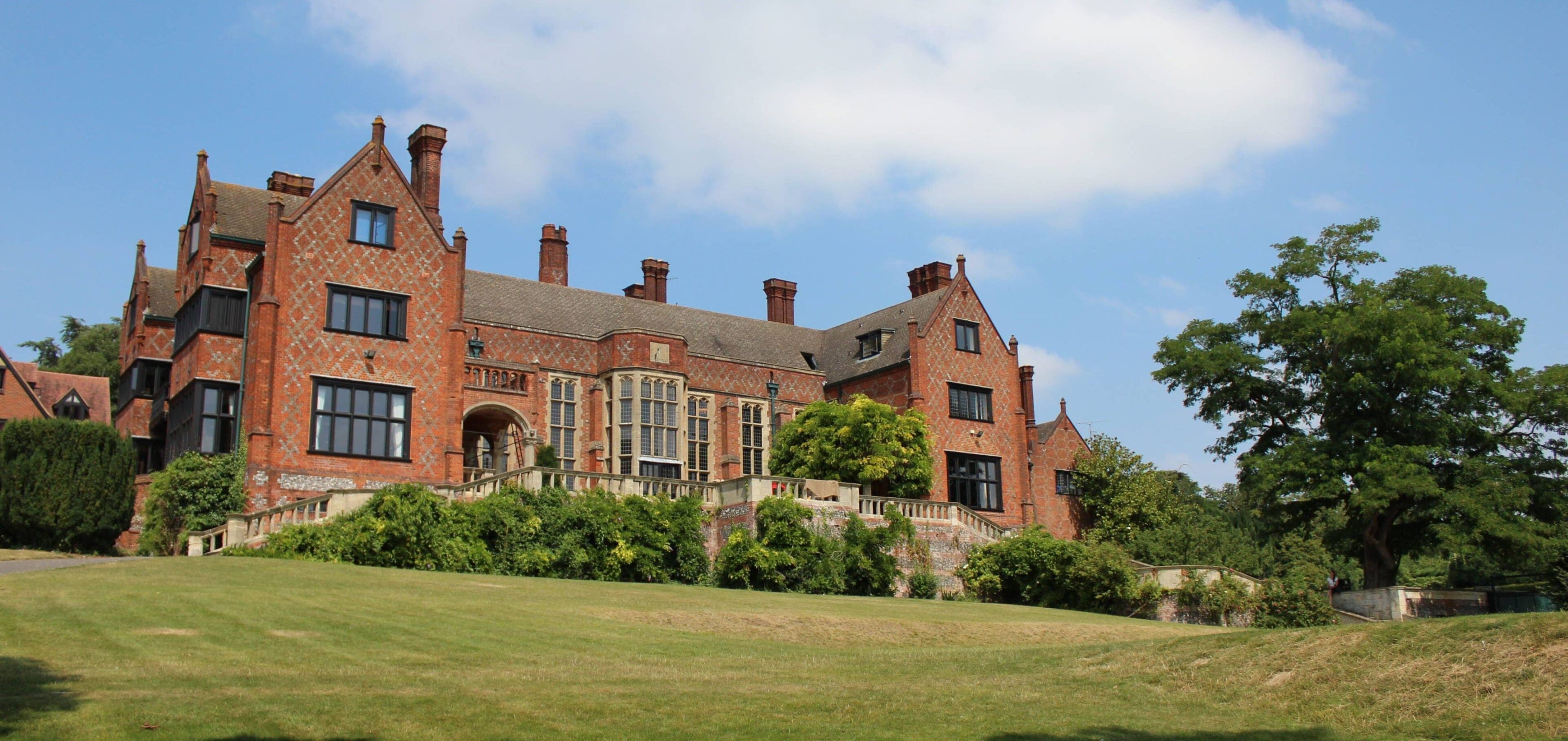 Shiplake College | Ardmore Language Schools